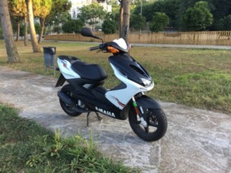 YAMAHA yamaha-aerox-nitro-50cc-25kmh-45kmh-beiden-papier Used - the ...