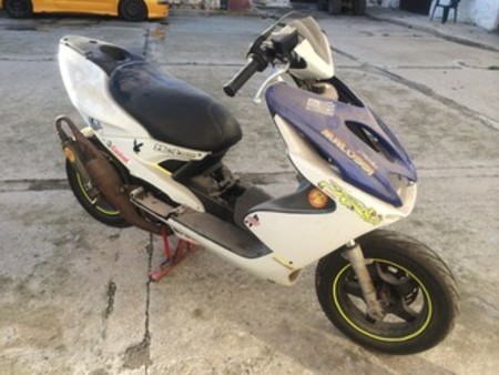 YAMAHA yamaha-aerox-mbk-nitro-jaguar-edition Gebrauchtmotorrad