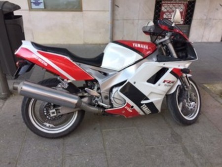 YAMAHA yamaha-fzr-1000-exup-3lf Used - the parking motorcycles