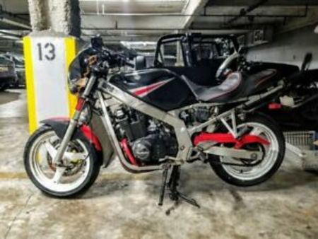 SUZUKI beautifully-modified-cafe-racer-gs500e-1992-comes-with-original ...