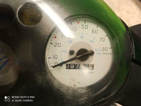 PIAGGIO piaggio-zip-2-4t-moped-45-km-h-modell-c25 Gebrauchtmotorrad