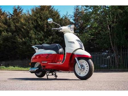 PEUGEOT new-2022-peugeot-django-125-classic-retro-scooter Used - the ...
