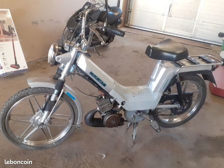 MBK mobylette-motobecane-m16-de-1980 Used - the parking motorcycles