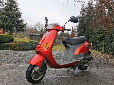 PIAGGIO piaggio-skr-125-2-takt-originalzustand-vespa-skipper-runner ...