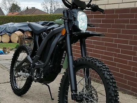 SUR RON sur-ron-light-bee-l1e-mit-wenig-kilometer Used - the parking ...