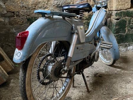 MBK mobylette-bleu-motobecane-av68-mobymatic Used - the parking motorcycles