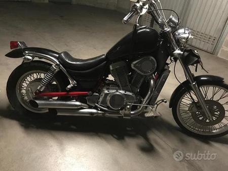 SUZUKI moto-custom-suzuki-intruder-800-1993 Used - the parking motorcycles