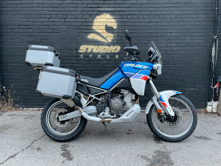 APRILIA 2022-aprilia-tuareg-660-indaco-tagelmust Gebrauchtmotorrad
