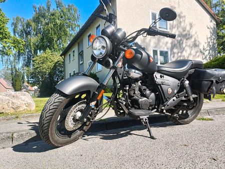 KEEWAY keeway-superlight-125-bobber-limited-edition tweedehands - De ...