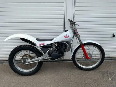 YAMAHA yamaha-ty250-mono-road-reg-ty-250-v5c-classic-trials-bike-2 ...