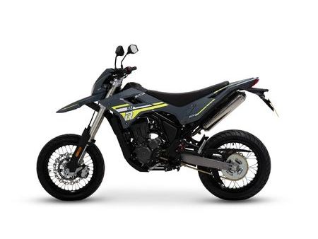 SINNIS 2022-sinnis-akuma-125-brand-new-in-stock-carbon-black ...