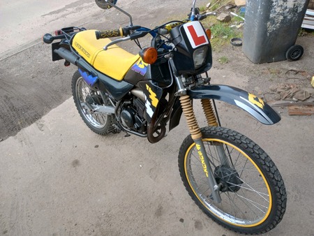 SUZUKI learner-legal-50cc-geared-moped-suzuki-ts50 Gebrauchtmotorrad