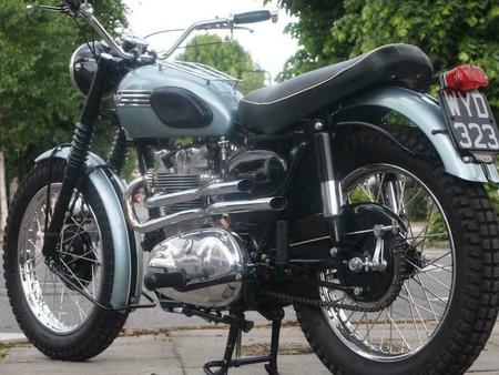 TRIUMPH 1956-triumph-t110-650-pre-unit-trophy-classic-vintage-concourse ...