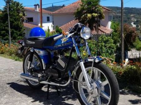 ZUNDAPP zundapp-famel-xf-17-restaurada-a-a-z tweedehands - De Parking