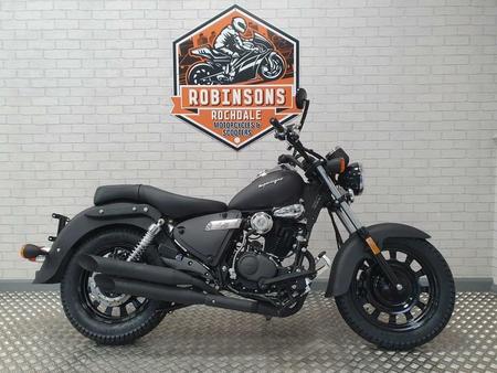 KEEWAY keeway-superlight-125cc-ltd-custom-cruiser-chopper-retro-classic ...