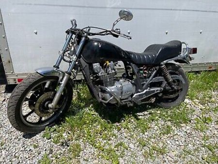 KAWASAKI 1982-kawasaki-kz1000-rolling-project-parts-bike-no-reserve ...