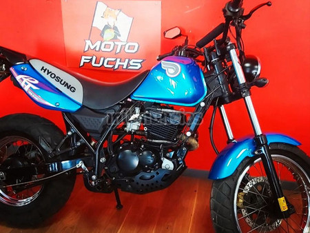 HYOSUNG moto-hyosung-karion-rtt-125cc Gebrauchtmotorrad