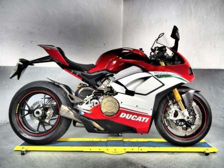 DUCATI ducati-panigale-v4-speciale-number-395-with-sport-kit-extras ...