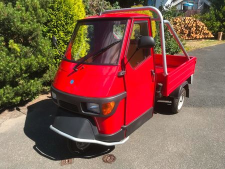 PIAGGIO piaggio-ape-50-cross-country-kabinenroller-von-2016-3400-km ...