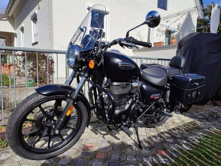 ROYAL ENFIELD royal-enfield-meteor-350-stellar-black Used - the parking ...