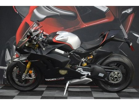 DUCATI 2022-ducati-panigale-v4-sp-winter-test-livery Gebrauchtmotorrad
