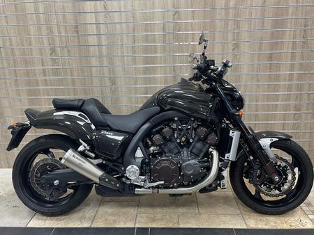YAMAHA 2015-yamaha-v-max-carbon-special-edition-vmax-1700 Used - the ...