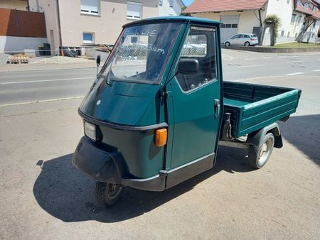 PIAGGIO dunkelgrune-piaggio-ape-50-mit-25-km-h-mofa-zulassung Used ...