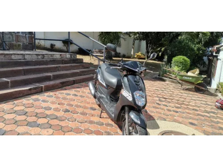 AKT akt-jet-125-modelo-2023-unico-dueno-recibo-permuta Used - the ...