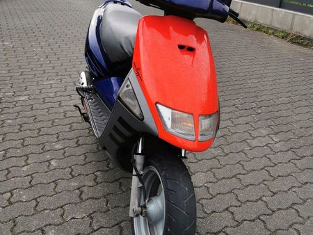 APRILIA aprilia-sr-50-old-50-kmh-roller Gebrauchtmotorrad