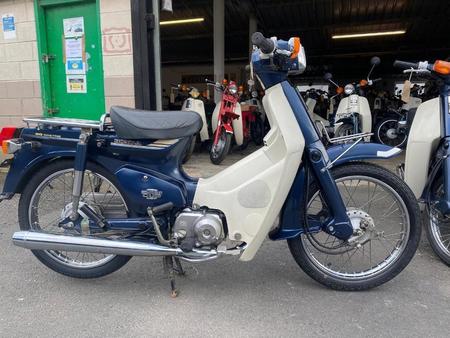 HONDA 1995-jdm-honda-super-cub-c90-square-headlight Gebrauchtmotorrad