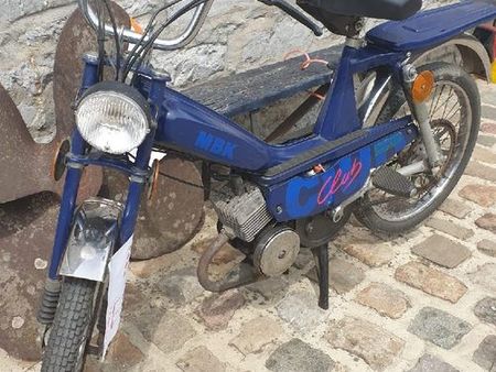 MBK mobylette-moto-becane-mbk tweedehands - De Parking