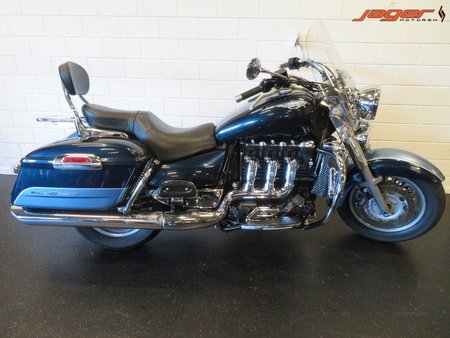 TRIUMPH triumph-rocket-3-touring-vol-historie tweedehands - De Parking