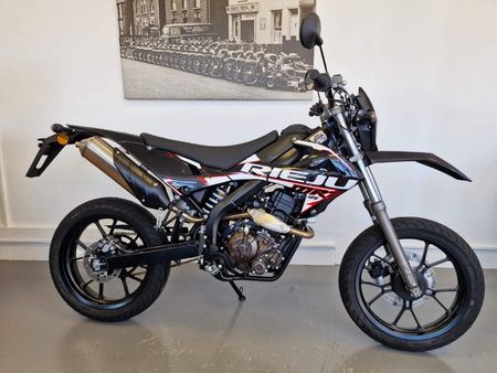 RIEJU rieju-mrt-125-lc-supermoto-125cc tweedehands - De Parking