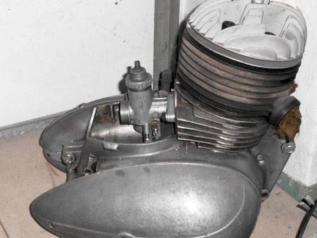 JAWA jawa-cz-250-ccm-motor-getriebe-vergaser-wie-neu-top Gebrauchtmotorrad