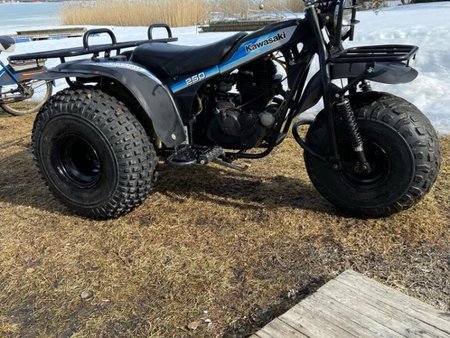 KAWASAKI kawasaki-klt-200 tweedehands - De Parking