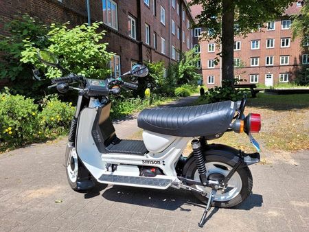 SIMSON simson-roller-sr-50-ce-12v-mit-60-km-h-zulassung Gebrauchtmotorrad
