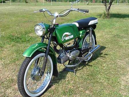 JAWA mustang tweedehands - De Parking