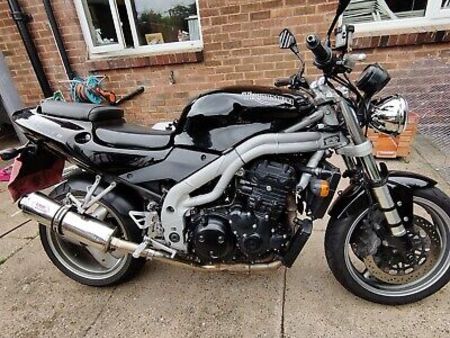 TRIUMPH 2002-triumph-speed-triple-955i Used - the parking motorcycles