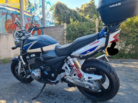 SUZUKI moto-gsx1400 occasion - Le Parking