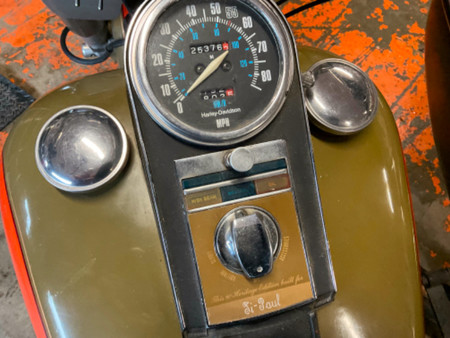 HARLEY DAVIDSON 1981-harley-heritage-edition-with-sidecar tweedehands ...