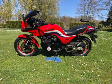KAWASAKI kawasaki-gpz-750 Gebrauchtmotorrad