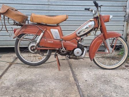MBK lot-de-4-motobecane-mobylette-av89-av88-av89-balancier occasion ...