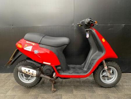 PIAGGIO piaggio-typhoon-50-cc-2-stroke-running-project-scooter Used ...