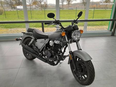 KEEWAY keeway-superlight-125cc-2023 tweedehands - De Parking