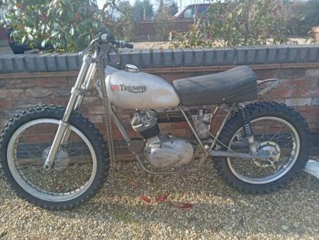 TRIUMPH triumph-tiger-cub-200cc-trials-motorcycle-mid-60s-model-project ...