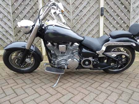 YAMAHA yamaha-xv-1600-wildstar-y-reg-custom-paint-work-vance-hines ...