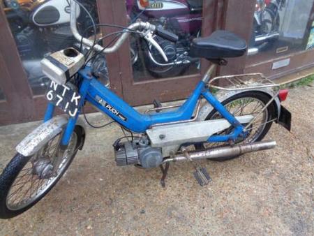 PUCH 1971-puch-maxi-50-moped-ride-or-restore-runs-very-well-barn-find ...