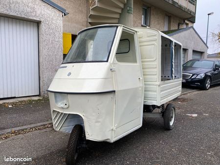 PIAGGIO triporteur-ape-50 Gebrauchtmotorrad
