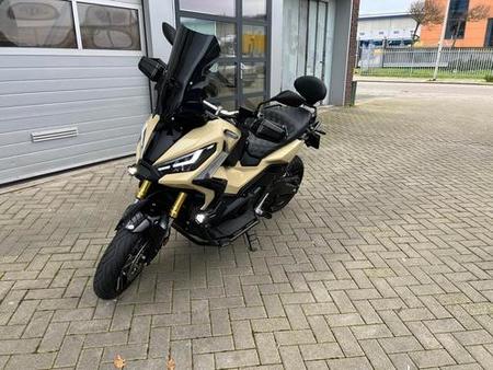 HONDA honda-scooter-nc-750-x-adv occasion - Le Parking