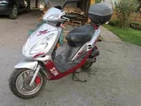 SYM sym-red-devil-roller-mit-papiere-und-schlussel Used - the parking ...
